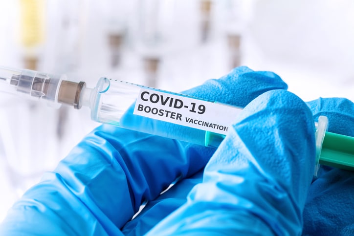 Interval for Pfizer and Moderna COVID-19 Boosters Shortened From 6 ...