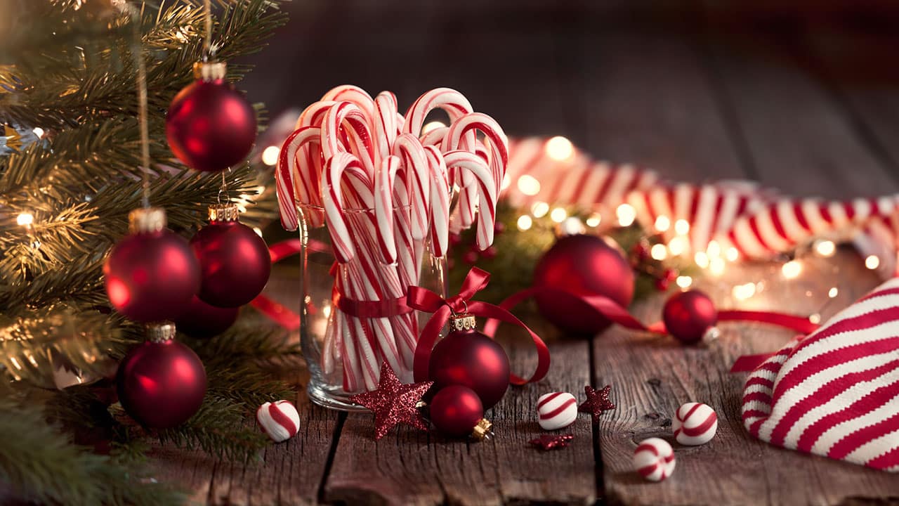 A Holiday Dental Mishap Goes Viral - Dimensions of Dental Hygiene